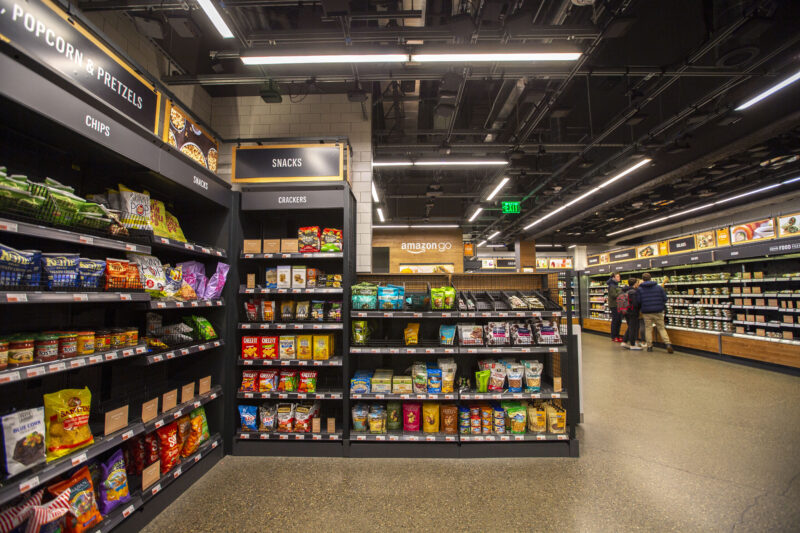 Retail Comeback: Brick-and-Mortar Store Resurgence – Insights