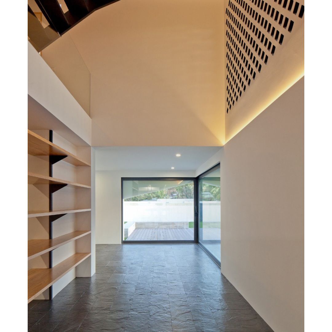 Linear 120V LED Cove Light Bar – Alcon Lighting 14220